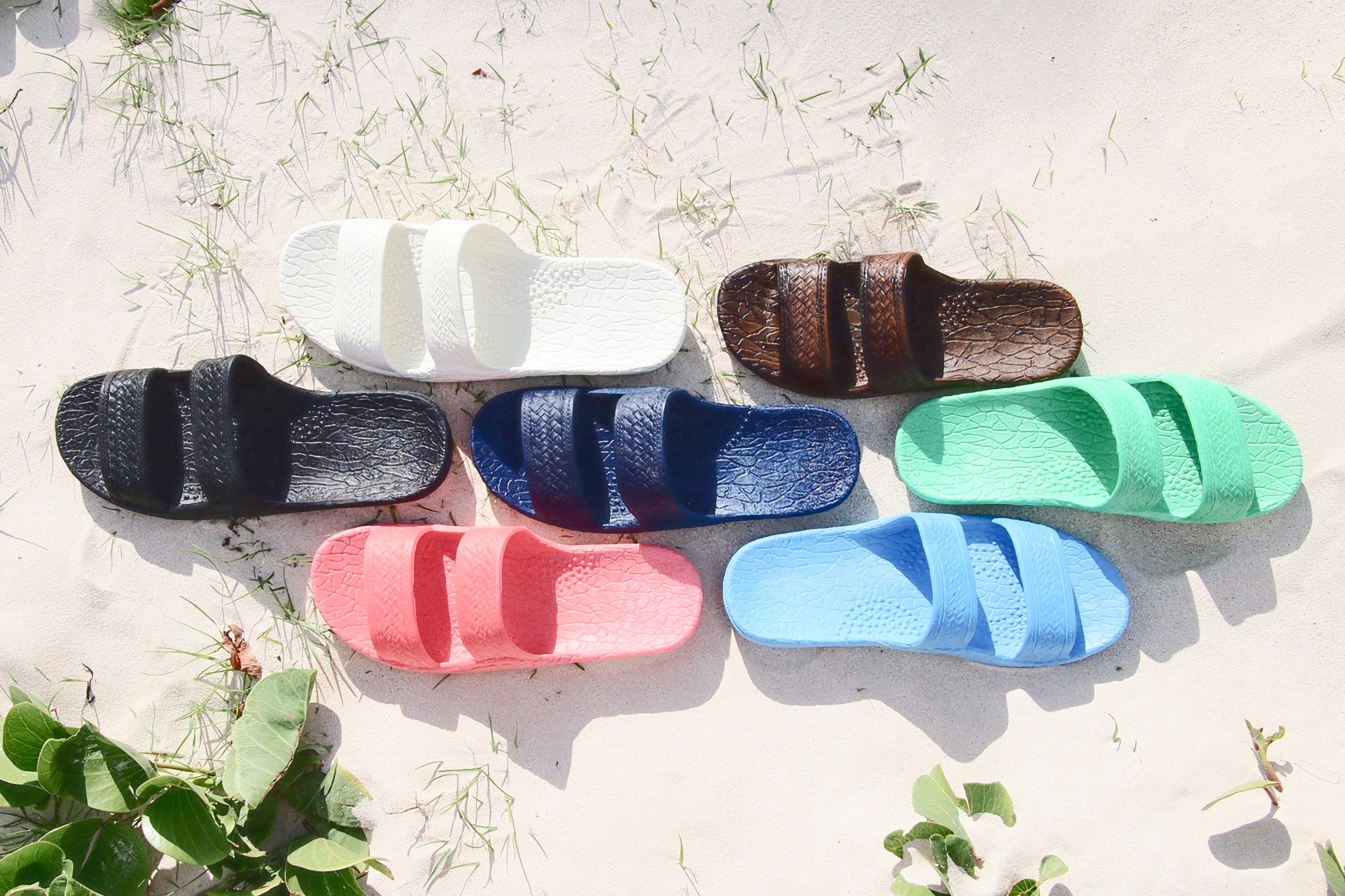Pali Hawaii ® Official Site | Wholesale and Retail PALI HAWAII Sandals ...